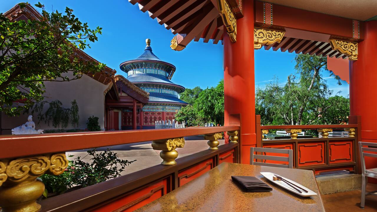 RCA Turismo - Lotus Blossom Café - Disney